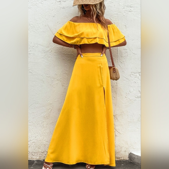 KashvKota | Pants & Jumpsuits | Layered Crop Top And Split Maxi Skirt ...